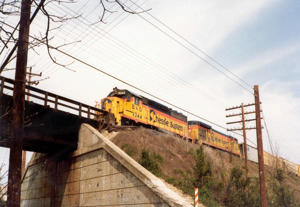 Chessie System (B&O) GM/EMD GP40-2 4244